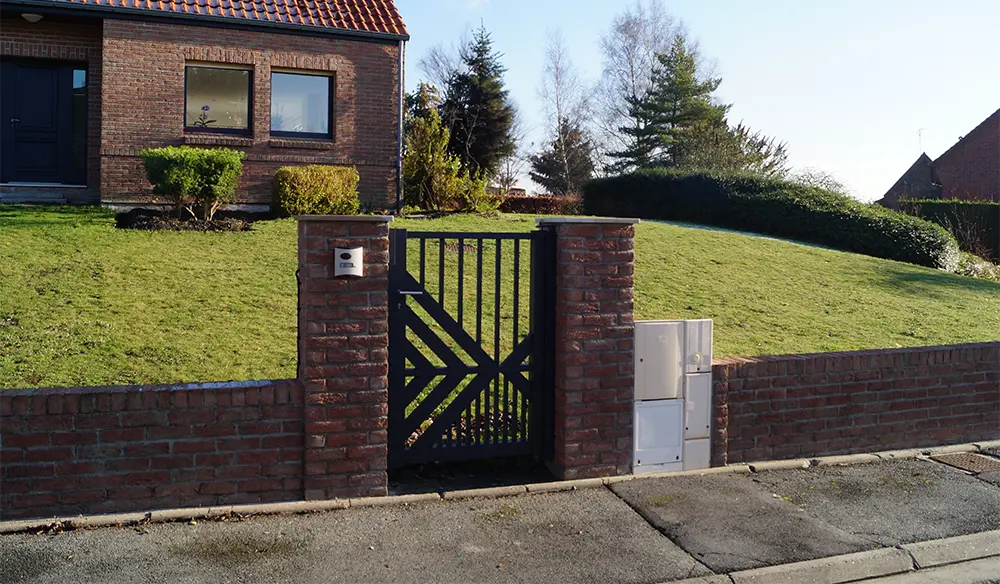 Portillons Vintage aluminium aérés - Clôtures & Portails du Douaisis ...